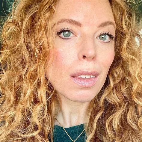 Brittney Rene Brittneybaxter • Instagram Photos And Videos