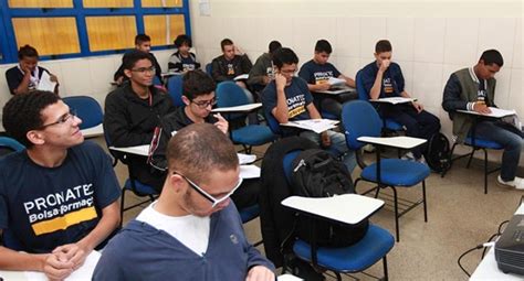 Pronatec abre mais de mil vagas em cursos ao todo são qualificações gratuitas em