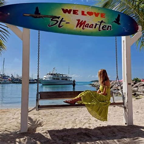 Roberta Floriss Feet