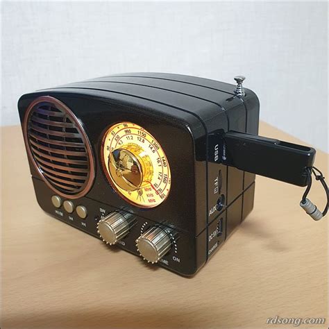 Coms 엔틱 블루투스 스피커 Tb280 클래식한 휴대용 블루투스 라디오 스피커 후기