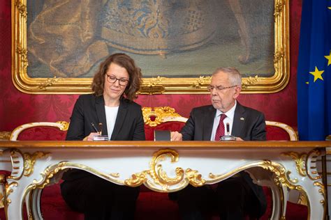 Ernennung Und Angelobung Der Neuen Bundesregierung Bundespräsident
