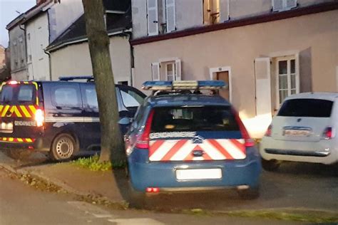 Alençon Deux Hommes Jugés Pour Trafic De Drogue