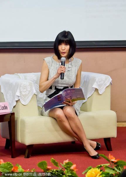 时尚之路：美驻华大使骆家辉妻子李蒙 中国面孔的“肯尼迪夫人”时尚频道凤凰网