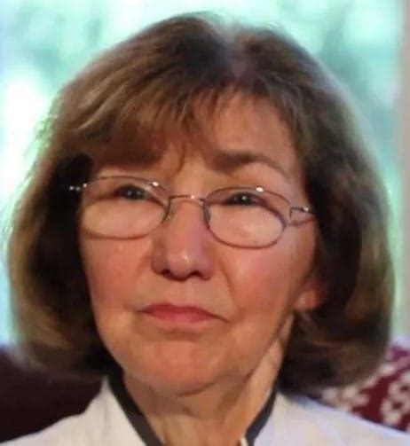 Who Is Lou Holtzs Ex Wife Meet Beth Barcus Sagal News