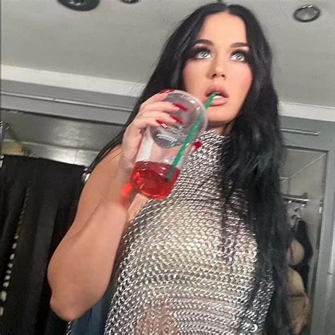 Katy Perry No Top