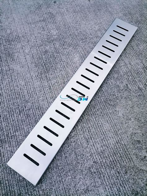 ฝาปิดรางระบายน้ำ Grating Stainless หน้า15cm ยาว1เมตร ฝาปิดท่อรางระบายน้ำรางกัสเตอร์ สแตนเลส