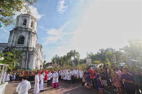 Cbcp News Look Archbishop Jose Palma Leads The Palm