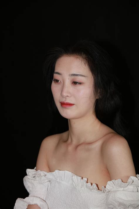 Nude Photo Set Of Chinese Model Man Bing 31 994