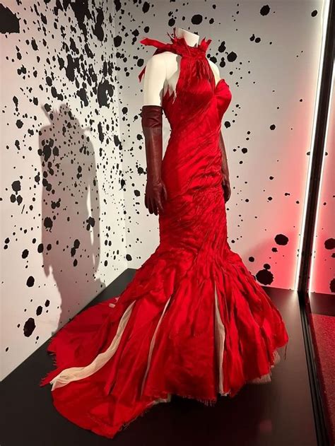 Pin On Cruella De Vil And Dalmatians Dress Red Dress 101 Dalmatians