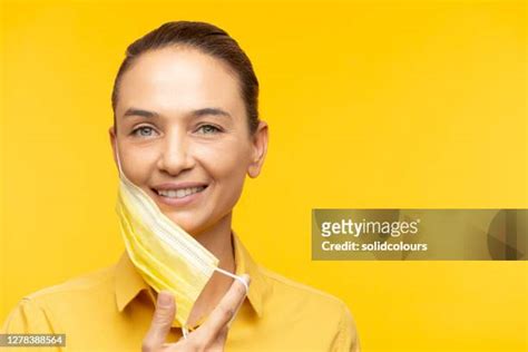 Beautiful Women Stripping Pictures Stockfotos En Beelden Getty Images