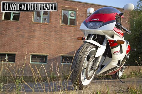Yamaha FZR EXUP Road Test Classic Motorbikes