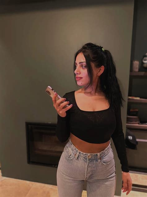 Natusi ჩემო მეგობრებო ჩვენი ელიასი სულ რამდენიმე დღისაა და უკვე სიცოცხლისთვის ბრძოლაშია