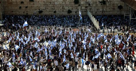 Israeli Pm Netanyahu Gets Pacemaker As Vote Nears On Key Judicial