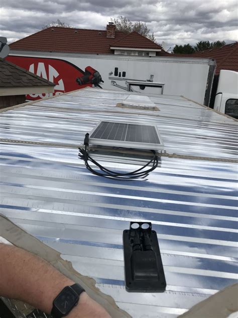 Go Power Solar Cable Entry Plate For Mc4 Cables Go Power Accessories