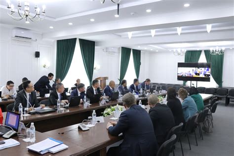 Счетная палата КР провела аудит Кыргызско Российском Славянском