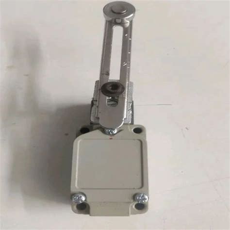 SPST VAC Roller Lever Limit Switch At Piece In Ahmedabad ID