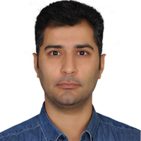 Davood Ahmadi Data Center Specialist Remisco Xing