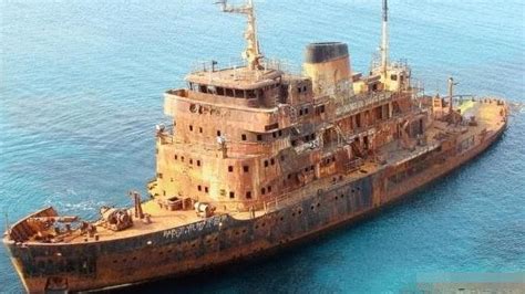 軍艦有那麼多鋼鐵，退役後為何不用來煉鐵，而是任其腐蝕？ 每日頭條