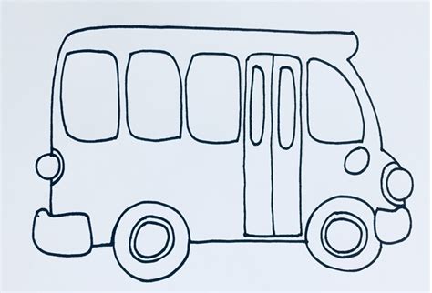 简单的校车简笔画图片怎么画 老师板报网