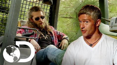 Matt e Bam Bam brigam por causa de escavadora A grande família do