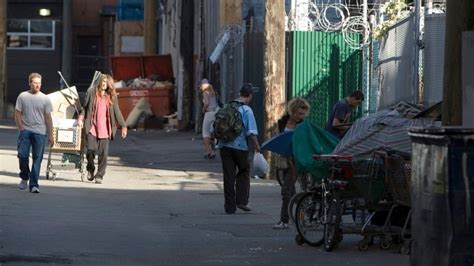 Walking Tours Exploit Vancouvers Downtown Eastside Advocates Say