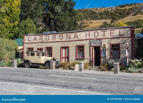 Historic Cardrona Hotel On The Crown Range In New Zealand Editorial