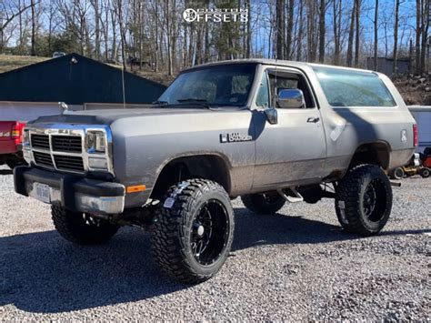 1982 Dodge Ramcharger Lifted
