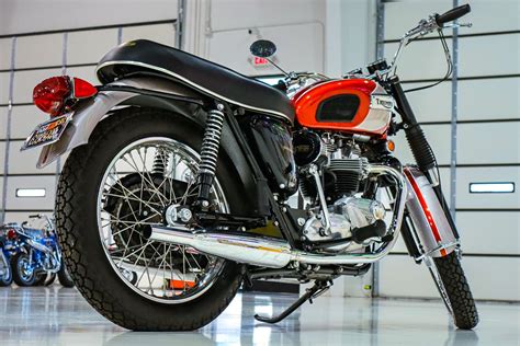 1969 Triumph 650 Bonneville T120r Hotrod Collection