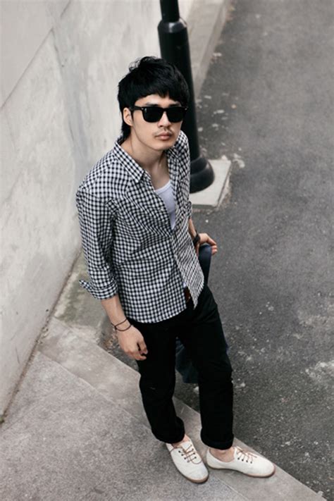 포토 트렌드 세터가 되고 싶다고 체크셔츠를 입어봐~