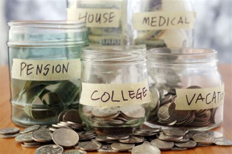 Best Savings Accounts 2025 Up To 12 And 3 Henry J Burrell