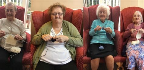 Elderly Knit Neonatal Blankets For North Tees Hospital Hill Care