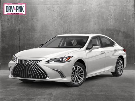 2022 Lexus Es White