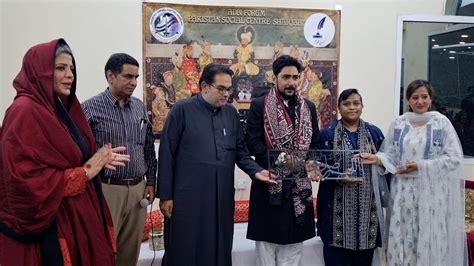 تیرھویں صدی کے فن داستان گوئی کی امارات میں دھوم Urdu News اردو نیوز