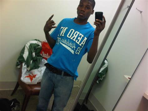 Young Wiz A K A Tb 🕊 Terry Barry Sr 🕊 R Chiraqology