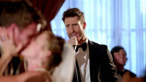 Throwback Maroon 5 Spreading Happiness Surprising Fans During Their