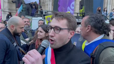 Le Média on Twitter FACE À Macron NOUS AVONS LE DROIT DE NOTRE CÔTÉ Le député LFI