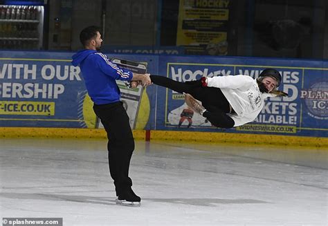 Dancing On Ice Mollie Gallagher Rehearses Terrifying Headbanger Daily Mail Online