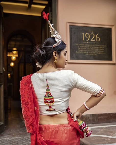 Bengali Saree With Theme Based Blouse Designs Wedding Collections By