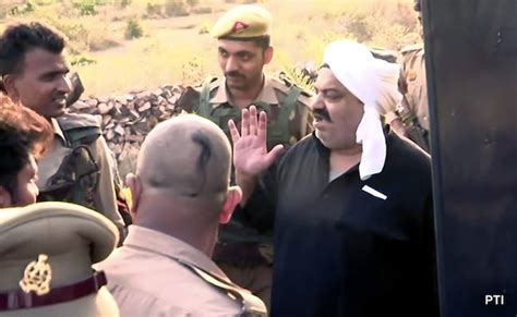 Leaders React To Killing Of Up Gangster Atiq Ahmed While Talking To Media