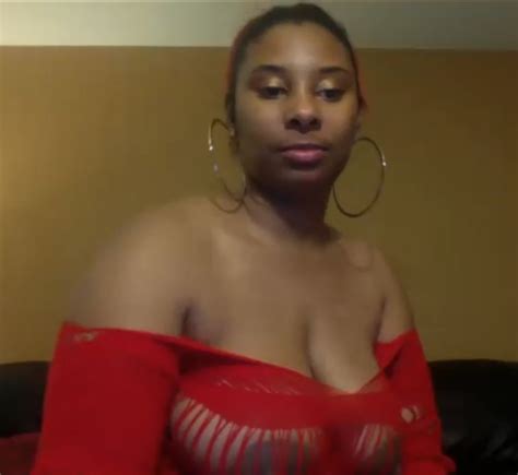 Bbw Showing It In Red And Black Shesfreaky