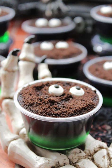 Jeepers Creepers Gelatin Shots Best Halloween Rum Gelatin Shots