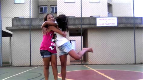 Brincando Com A Minha Amiga Youtube