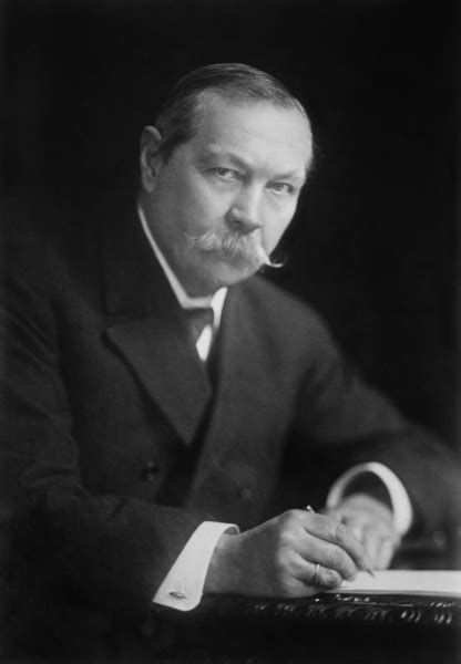 Arthur Conan Doyle Criador Do Sherlock Holmes Brasil Escola