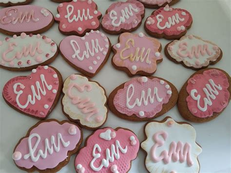 Ръчно декорирани бисквити меденки по поръчка за детски рожден ден