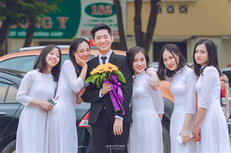 Nữ sinh Thủ khoa ĐH Khoa học tự nhiên xinh như hotgirl lại sở hữu vòng eo con kiến body sexy