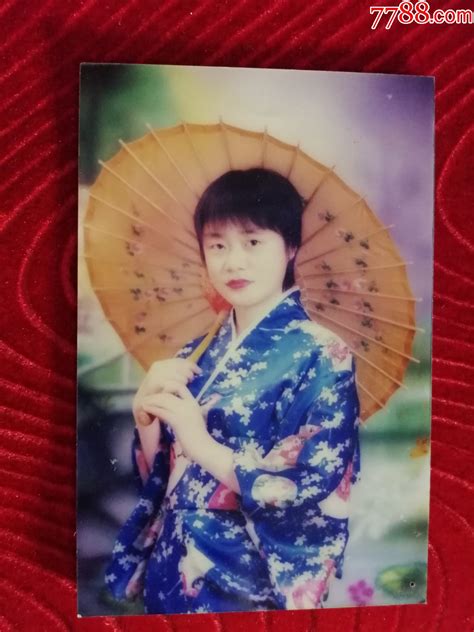 彩色照片（个人照美女艺术照）老照片回首往事收藏【7788收藏收藏热线】