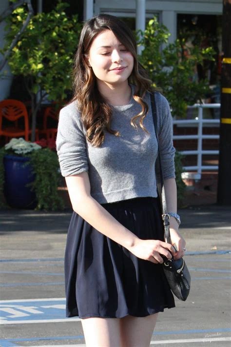 Miranda Cosgrove Screen Worn Wardrobe From Tv Show Icarly 1941284394