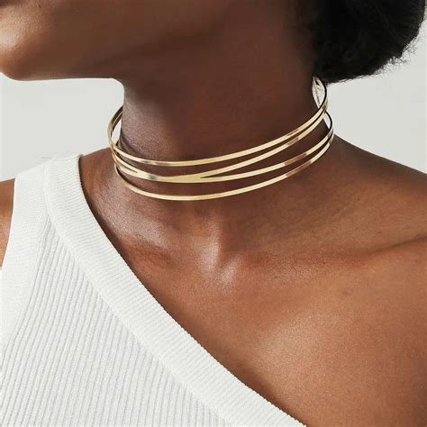 Simple Stackable Choker Diva Treasure Chest