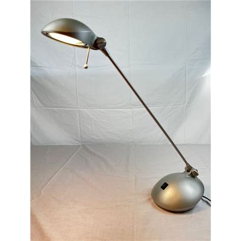 Lamp Sunrise Estate Services Ltd