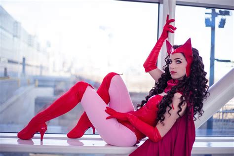 Classic Scarlet Witch Cosplay Media Chomp